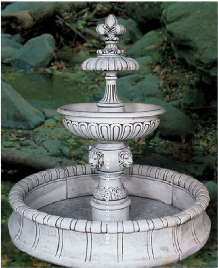 Fontaine En Pierre Reconstitue